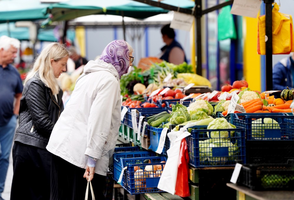 Komentāri | “Kaut nedaudz, bet skaidra nauda ir vajadzīga.” Kristovskis ...