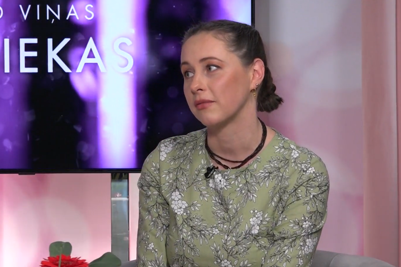 Komentāri | VIDEO. “Nevajag barot un gatavot ēst!” Uģa Kuģa sieva atklāj interesantus faktus: ko ...