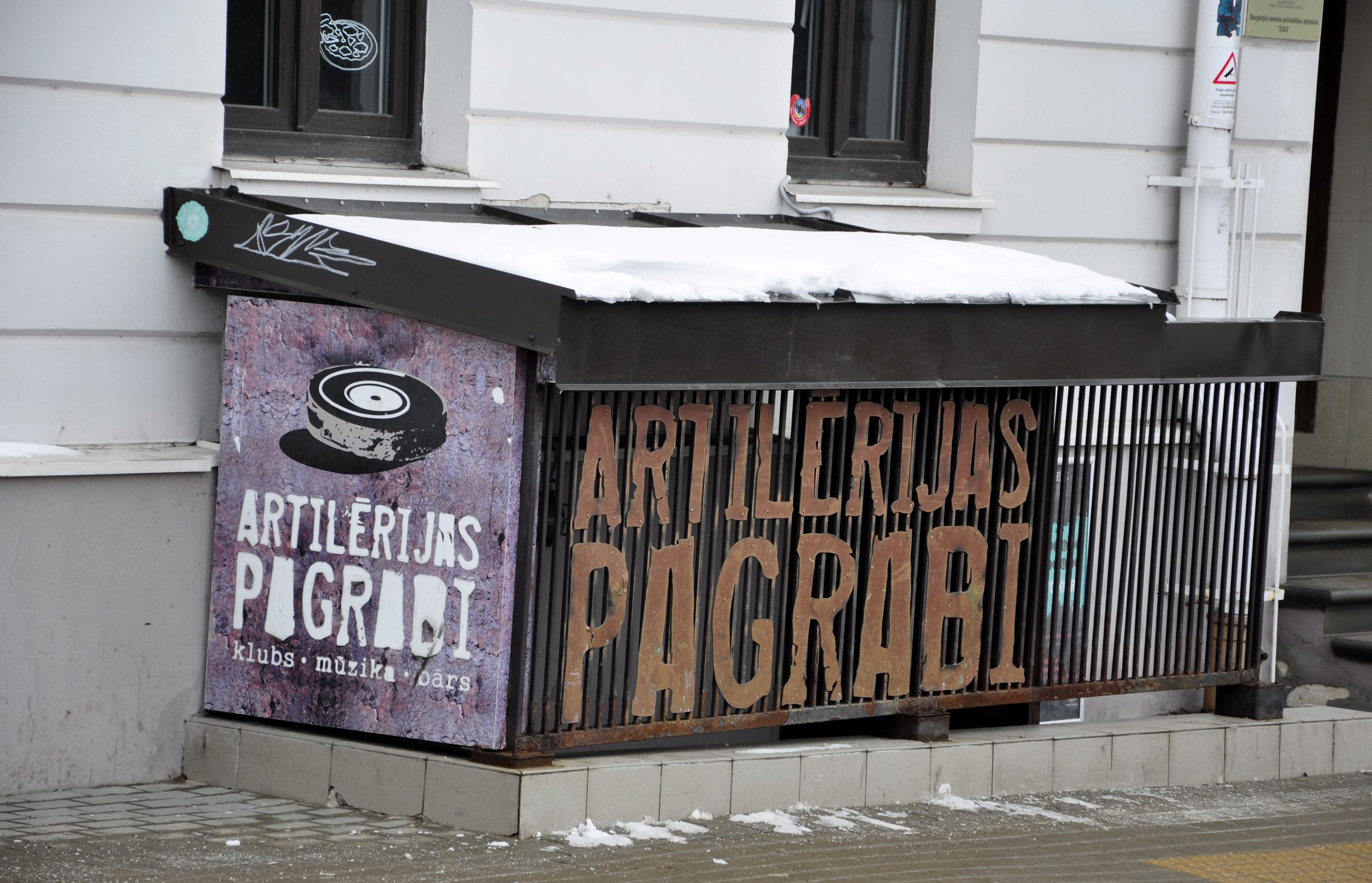 Komentāri | VIDEO. “Mēs dzīvojam blakus Zolitūdes Maximai!” Daugavpils ...